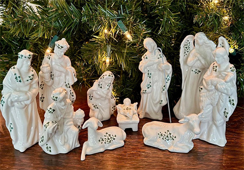 Shamrock Nativity